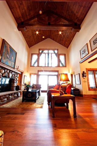 Family Retreat Main - DLH Builders