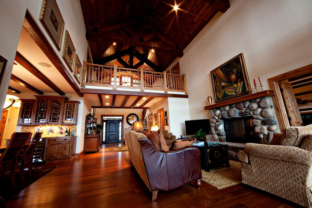 Family Retreat Main - DLH Builders